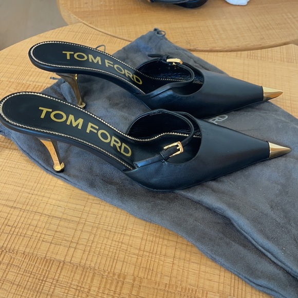 Tom Ford Shoes Tom Ford Black Gold Pointed Toe Kitten Heels Shoes Stilettos Nwot Poshmark